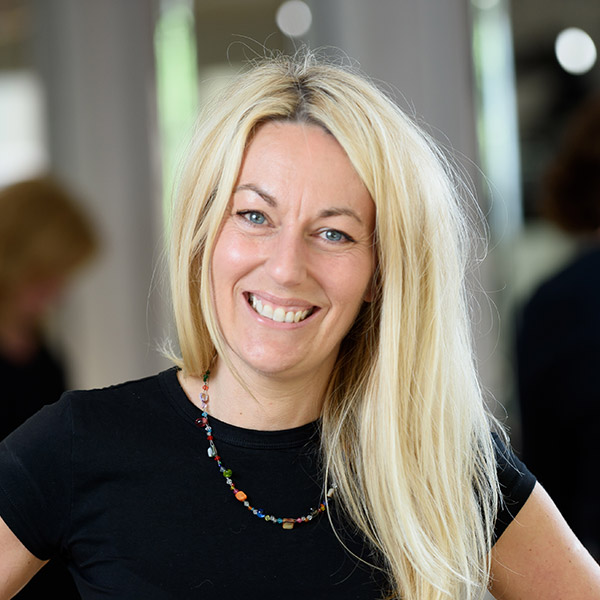 Mandy Robinson's Instagram, Twitter & Facebook on IDCrawl